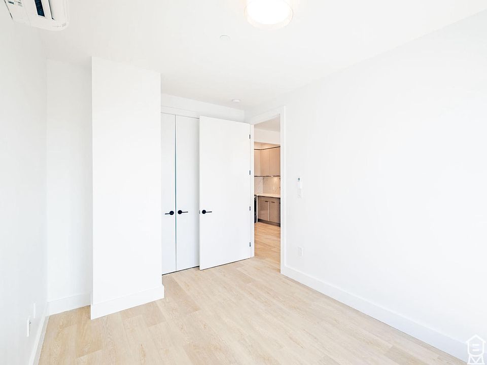 3308 Glenwood Rd Brooklyn NY | Zillow