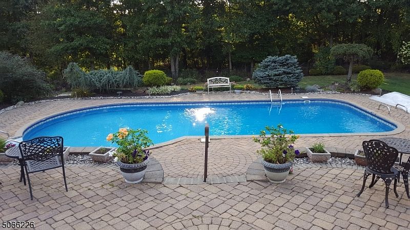 18 Saunders Ln, Hackettstown, NJ 07840 | Zillow