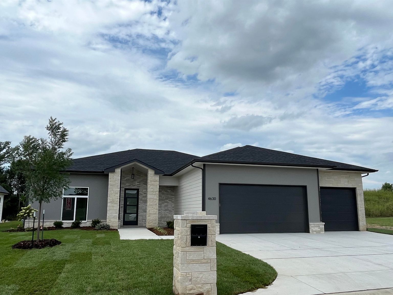 4630 W Emerald Bay Ct, Wichita, KS 67205 | Zillow