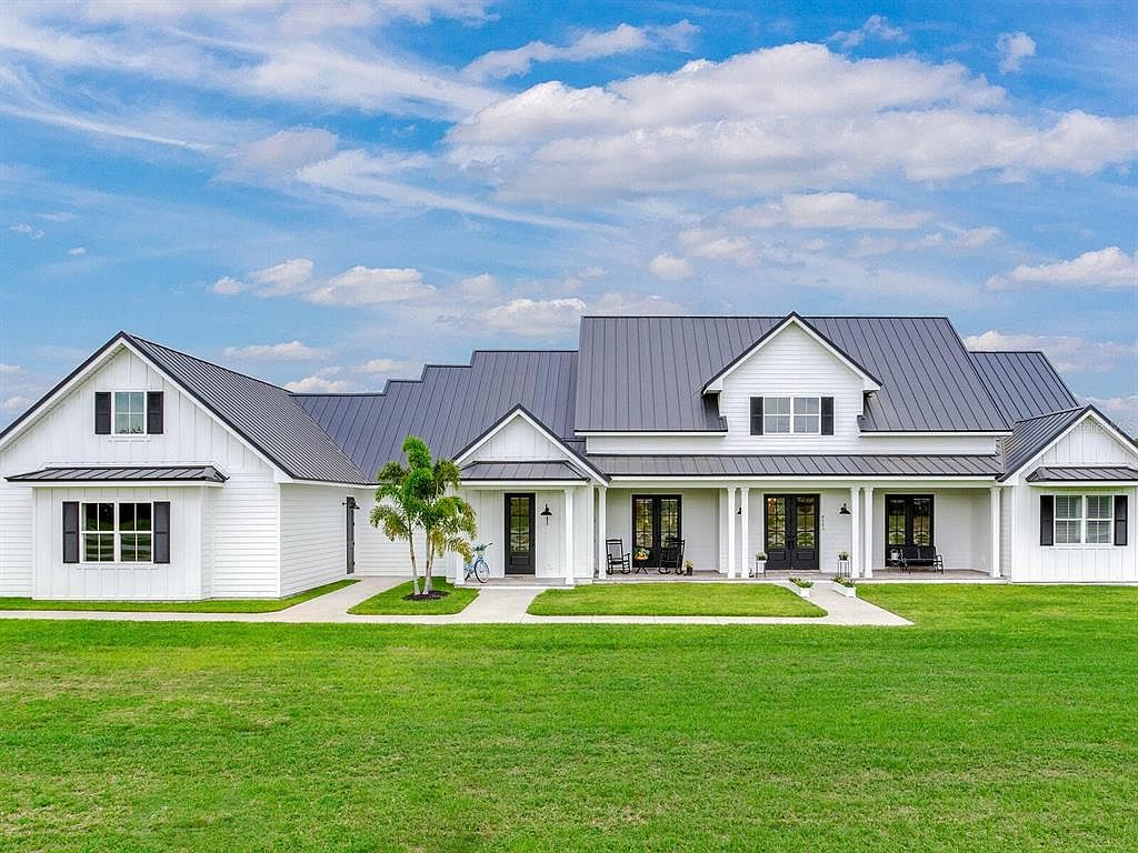 8583 Branding Iron Trl, Plant City, FL 33565 | Zillow