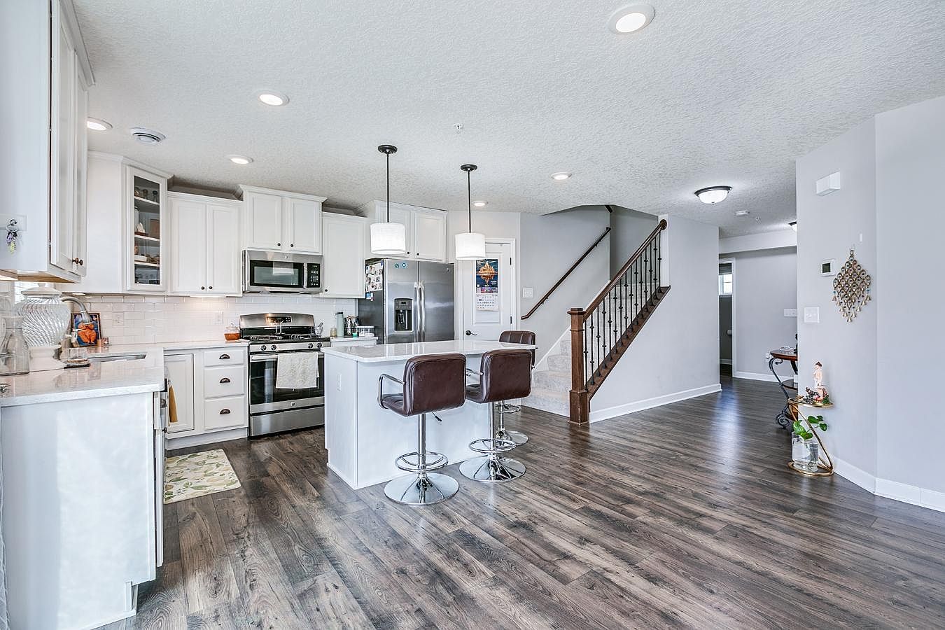 9759 5th Street Ln N, Lake Elmo, MN 55042 | Zillow