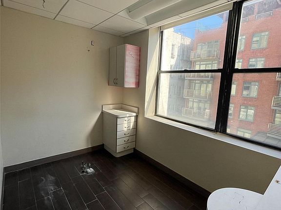 128 Mott Street UNIT 403, New York, NY 10013 | MLS #3534996 | Zillow