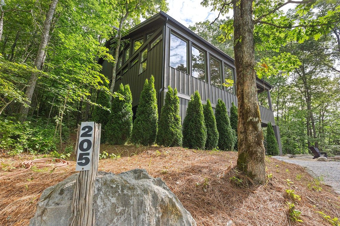 205 Autumn Valley Lane, Scaly Mountain, NC 28775 | MLS #1001473 | Zillow