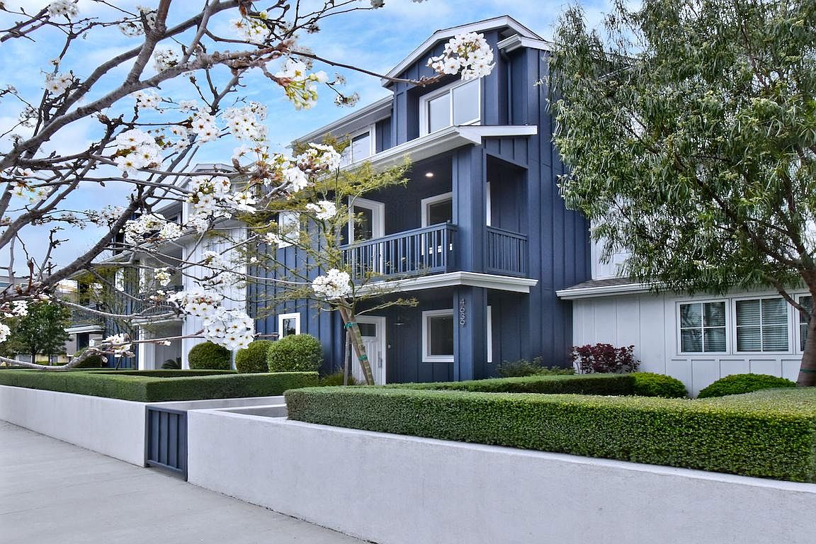 4639 Cahuenga Blvd, North Hollywood, CA 91602 | Zillow