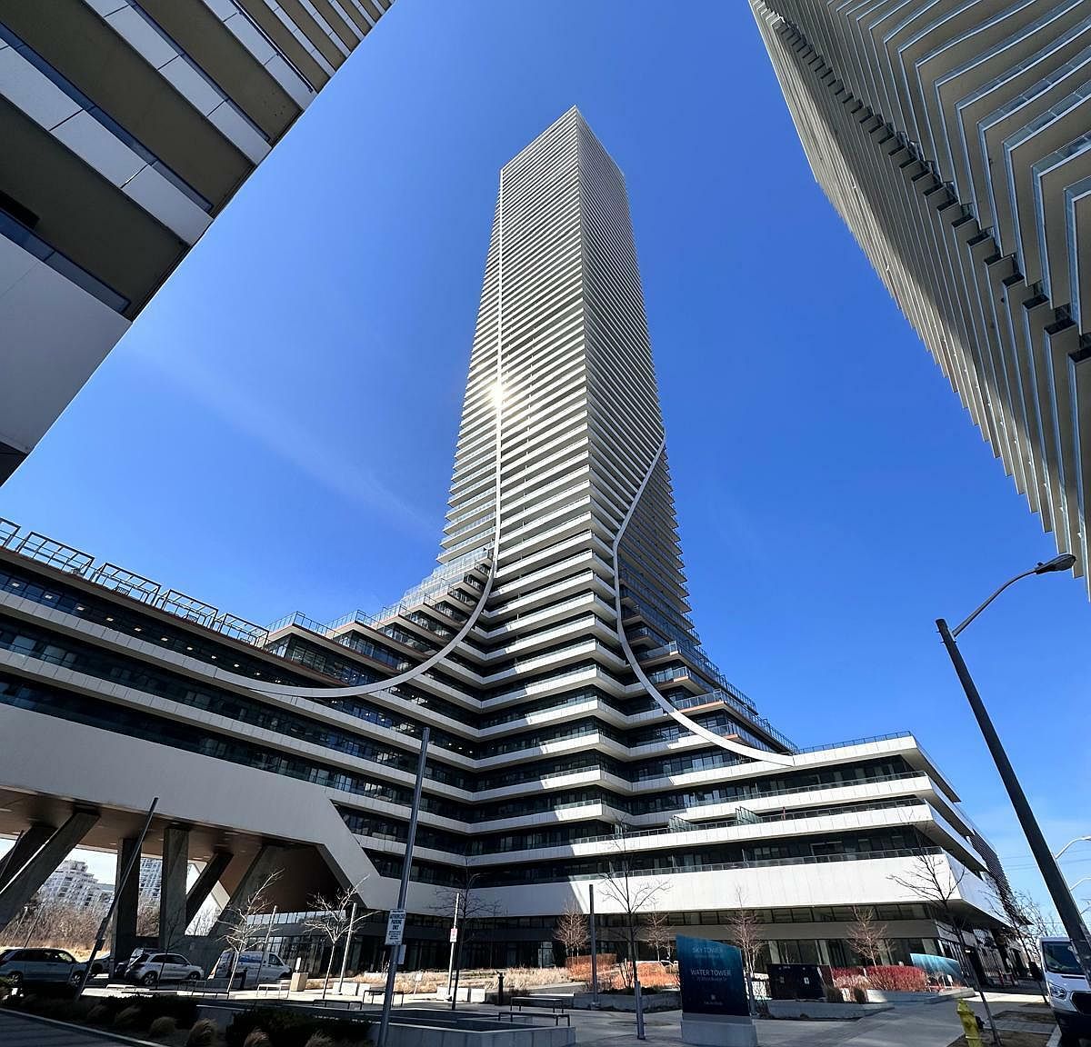 30 Shore Breeze Dr #5210, Toronto, ON M8V 0J1 | Zillow