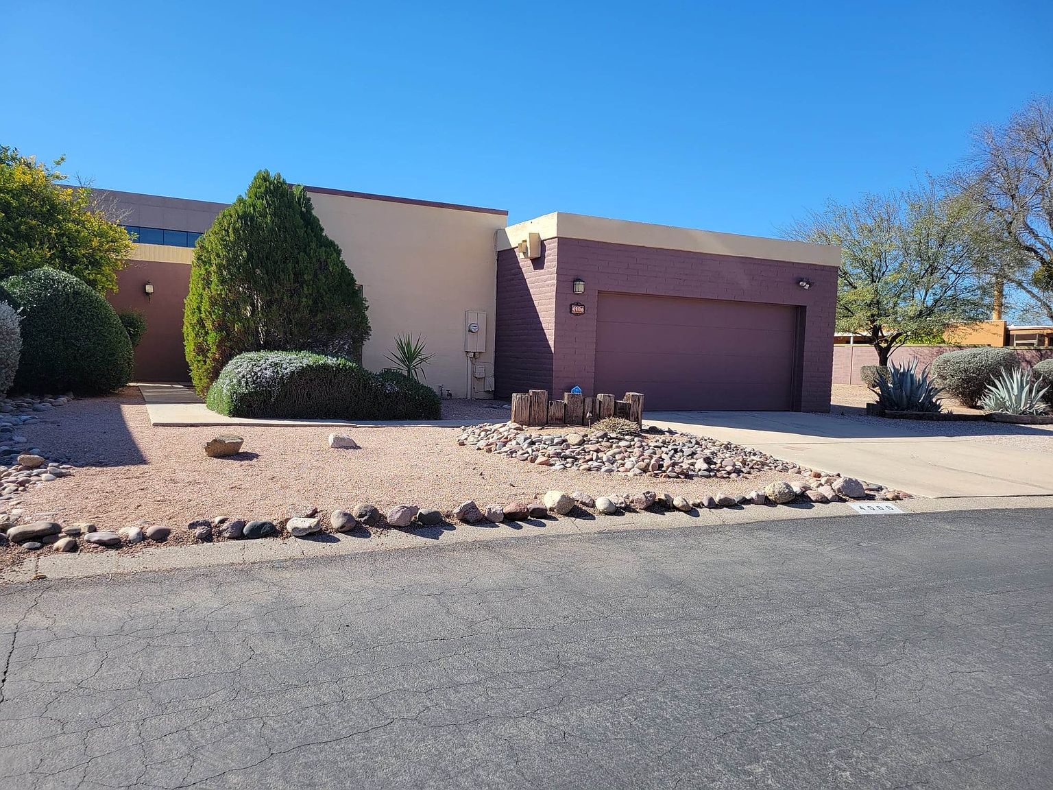 4906 E Water St, Tucson, AZ 85712 | Zillow
