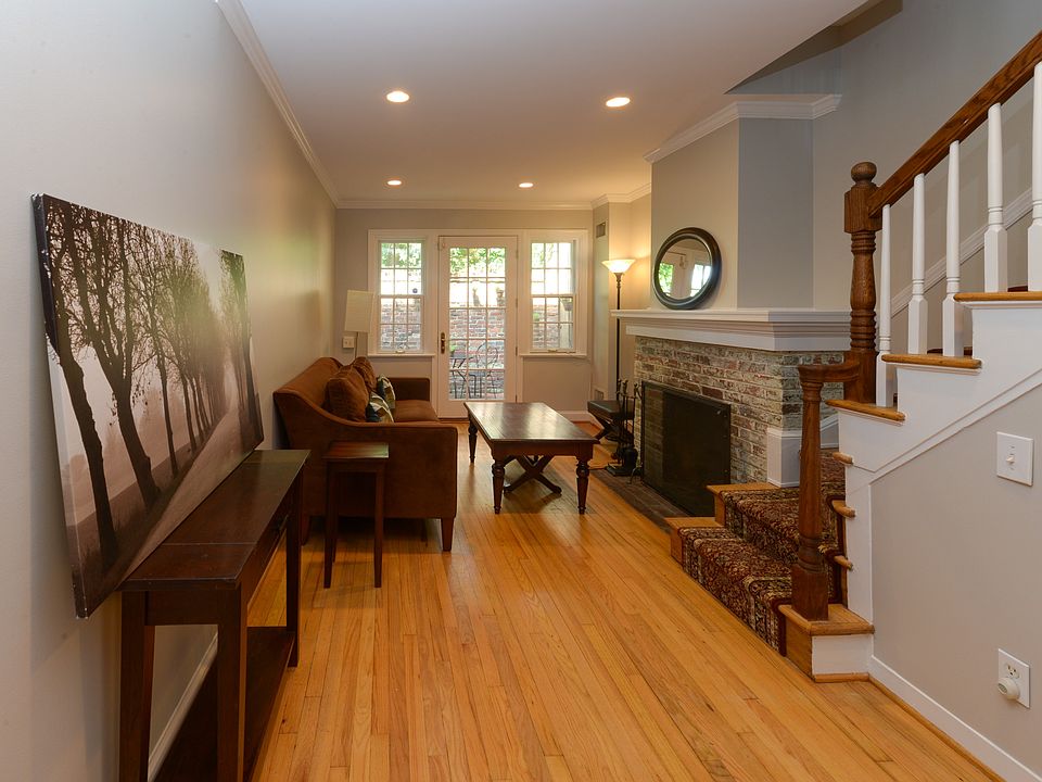 2 Pomander Walk NW, Washington, DC 20007 | Zillow