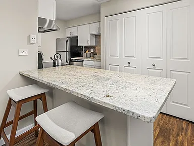 Windscape of Naperville Apartments - 896 Benedetti Dr Naperville IL ...