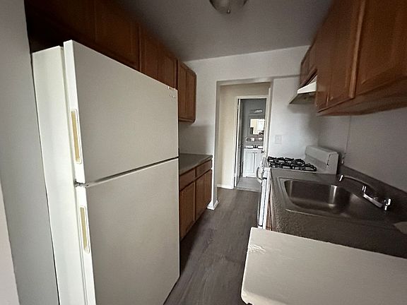 2181 Starling Ave APT 2C, Bronx, NY 10462 | Zillow