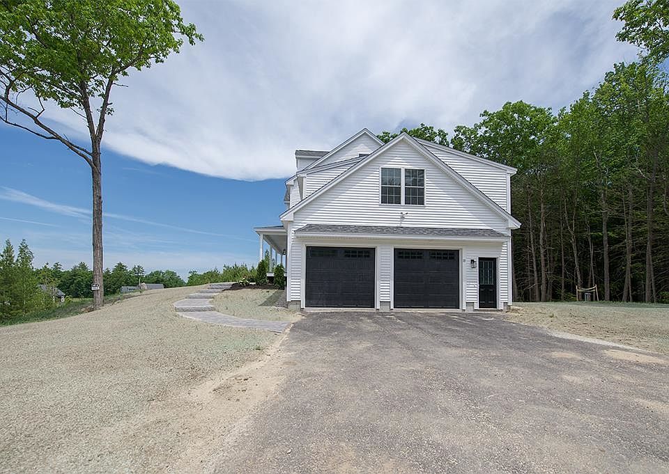 13 Diane Lane, Sandown, NH 03873 | Zillow