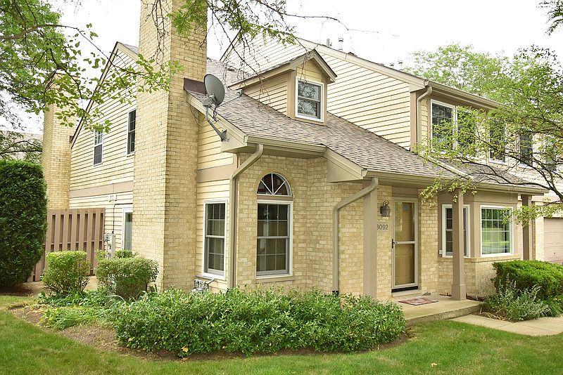3092 Anton Cir, Aurora, IL 60504 | Zillow