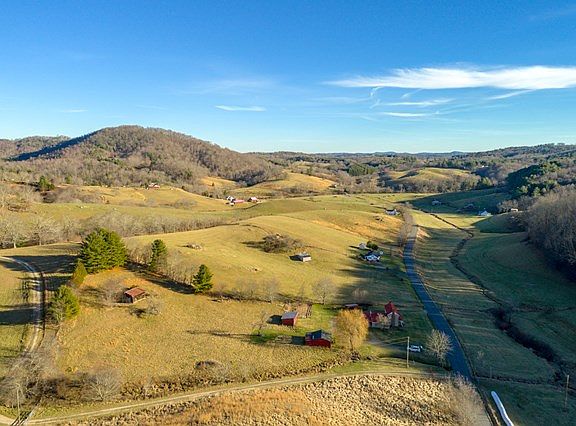 6221 Carsonville Rd, Fries, VA 24330 | Zillow