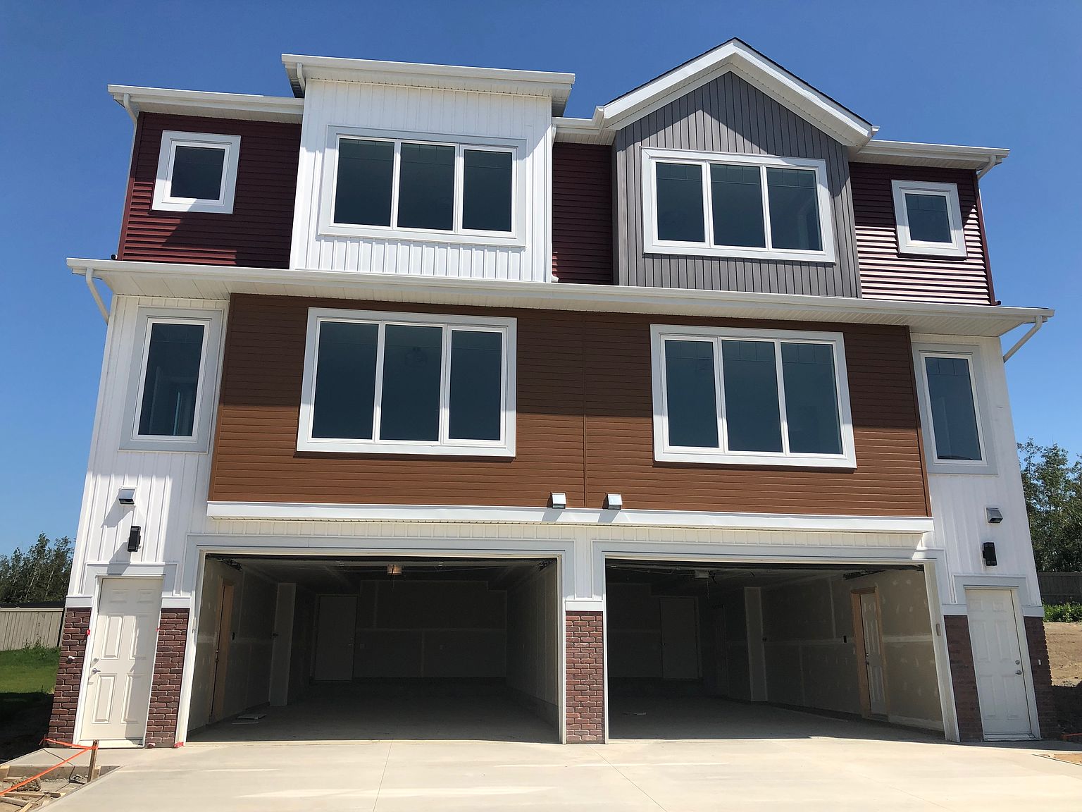 1924 Tanager Pl NW, Edmonton, AB T5S 0N3 | Zillow