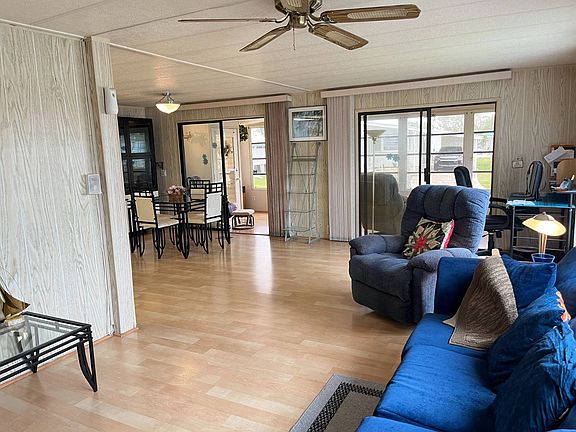 7403 Queens Way, Ellenton, FL 34222 | MLS #11449290 | Zillow