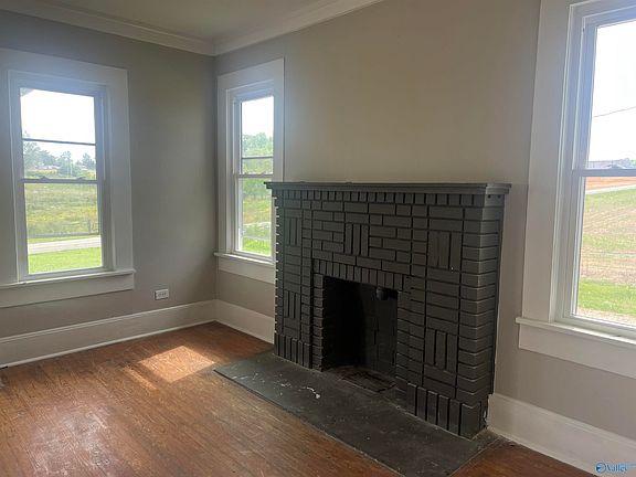 215 Gaines St, Boaz, AL 35956 | Zillow