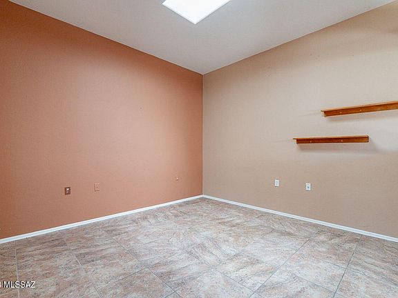 691 W Waterview Dr, Green Valley, AZ 85614 | MLS #22324576 | Zillow