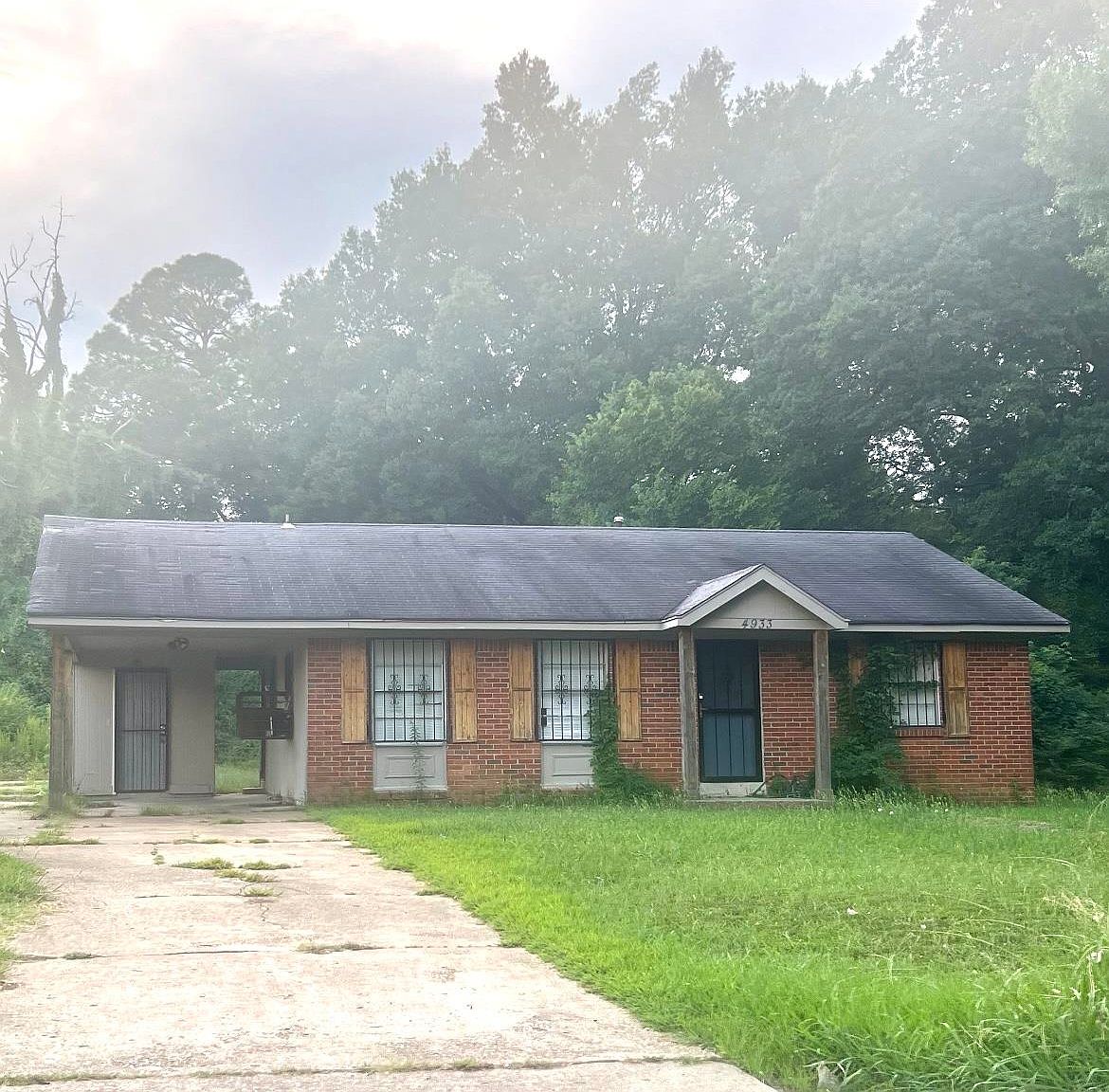 4933 Leonard Rd, Memphis, TN 38109 | MLS #10177678 | Zillow