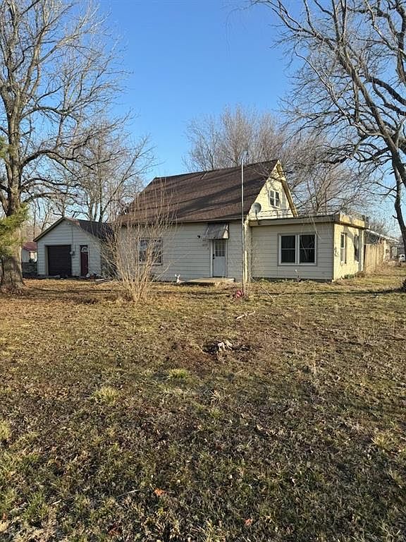 22133 SW Divide St, Welda, KS 66091 | MLS #2483163 | Zillow