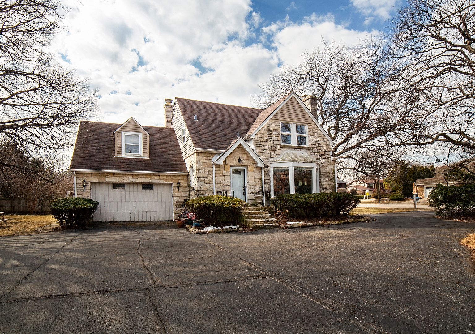 2603 Salceda Dr, Glenview, IL 60062 | Zillow