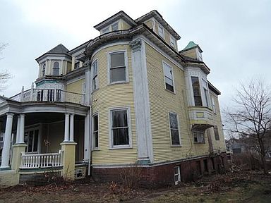 37 George St, Springfield, MA 01105 | Zillow