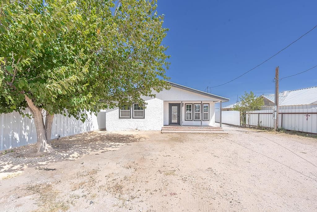 1102 W County Road 118, Midland, TX 79706 | MLS #50063224 | Zillow