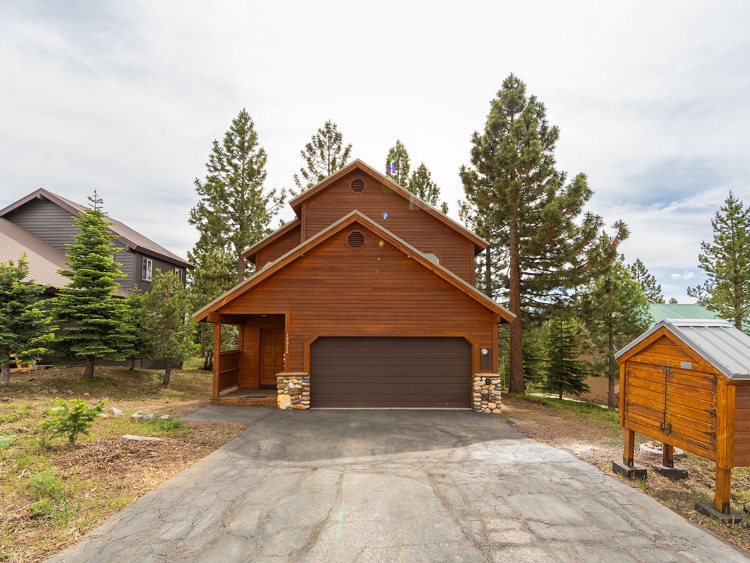 13072 Pinnacle Loop, Truckee, CA 96161 | Zillow