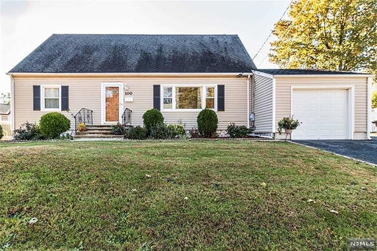 100 E Tryon Ave, Teaneck, NJ 07666 | Zillow