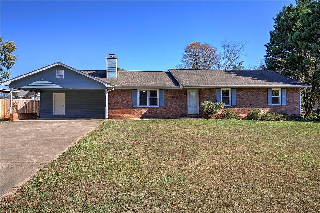 27 Carriage Trce, Cartersville, GA 30121 | MLS #7295836 | Zillow