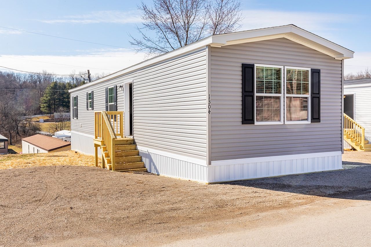 1304 Sunset Dr, Bulger, PA 15019 | Zillow