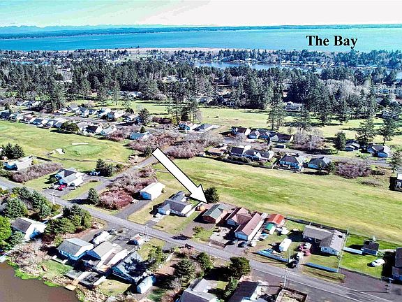 276 Canal Drive NE, Ocean Shores, WA 98569 | MLS #1953592 | Zillow