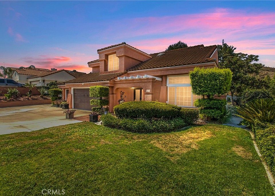 3020 Canyon Vista Dr, Colton, CA 92324 | Zillow