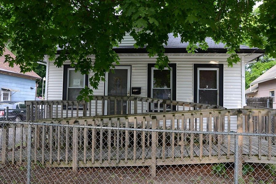 317 Rethke Ave, Madison, WI 53714 | Zillow