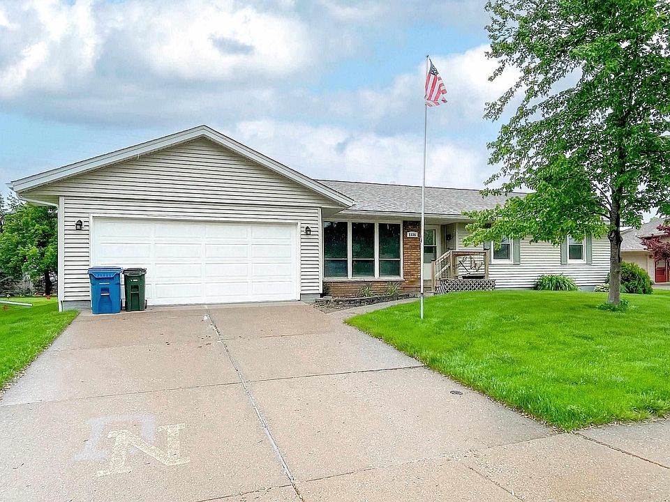 1336 W 59th St, Davenport, IA 52806 | Zillow