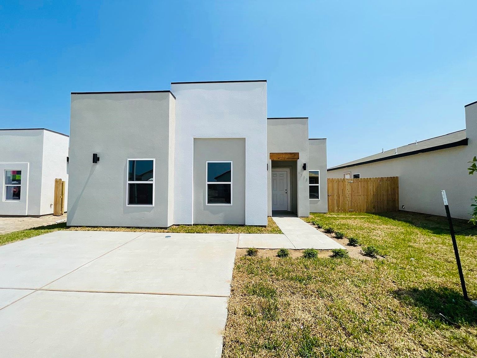 1512 Estudiantes Dr, Laredo, TX 78046 | MLS #20242314 | Zillow