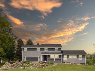 9247 Schrepfer Rd, Howell, MI 48855 | MLS #20250018040 | Zillow