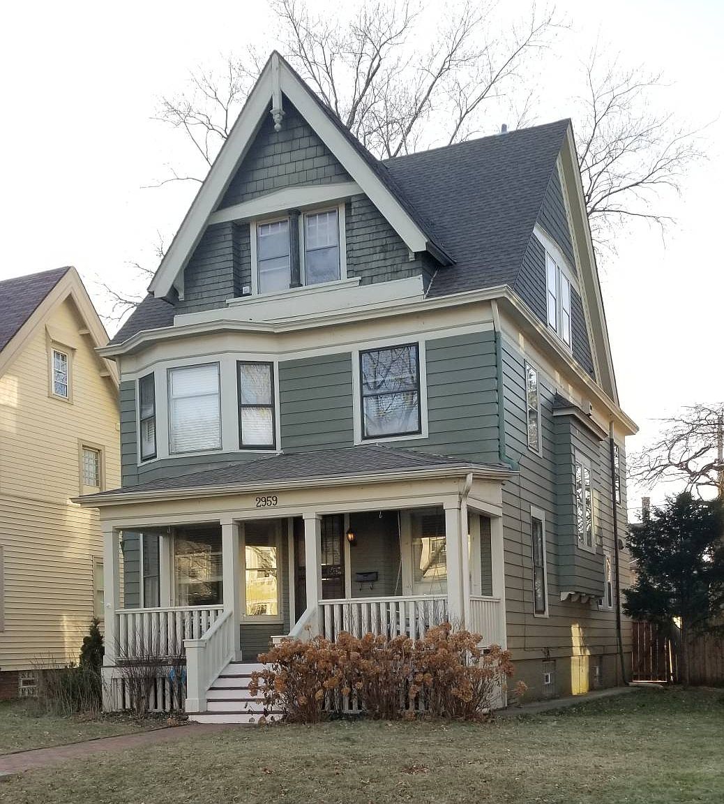 2959 N Stowell Ave, Milwaukee, WI 53211 | Zillow