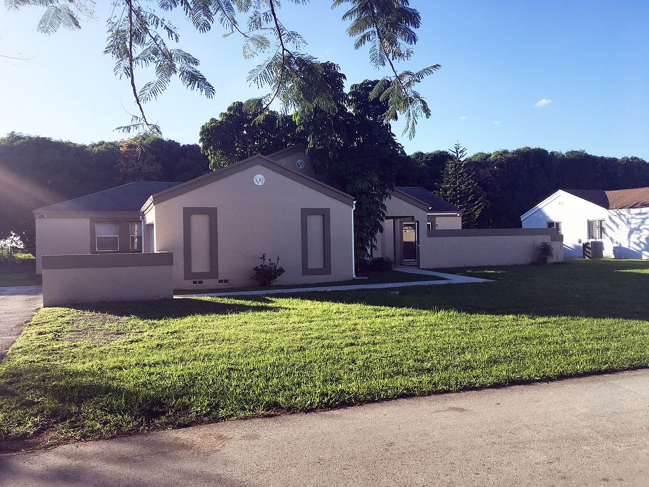 15920 SW 155th Ave, Miami, FL 33187 | Zillow