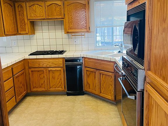 2311 Benton Pl, Davis, CA 95618 | Zillow