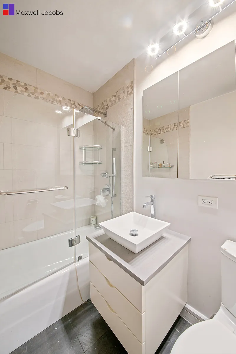 200 Riverside Boulevard #3I in Lincoln Square, Manhattan | StreetEasy