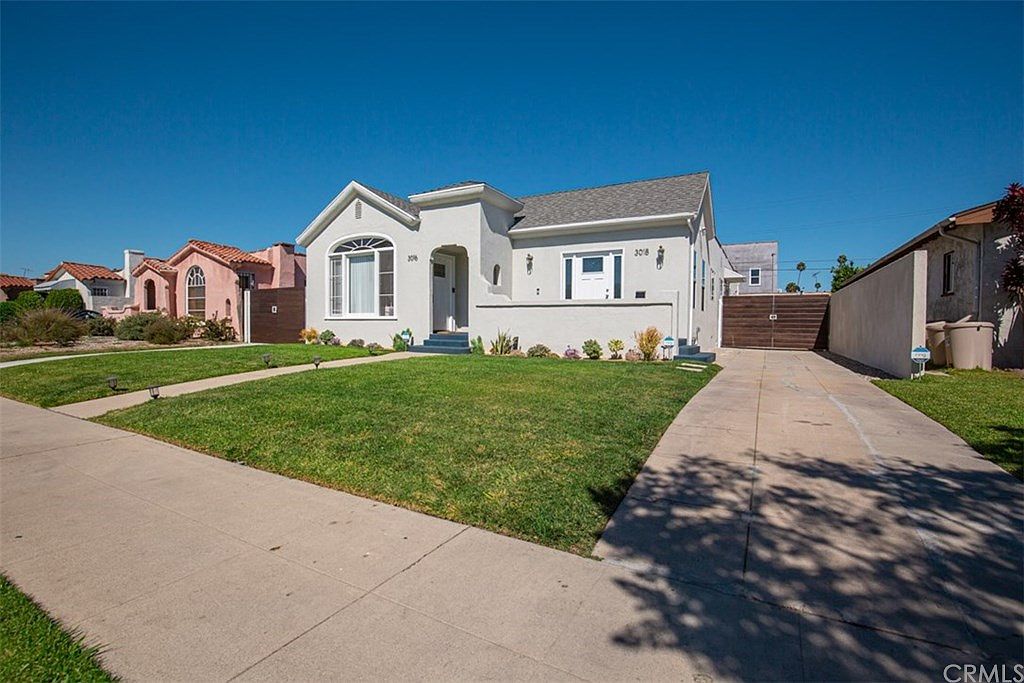 3018 10th Ave, Los Angeles, CA 90018 | Zillow