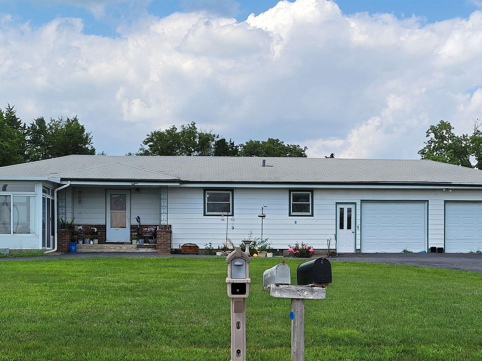 16202 Buffalo Rd, Springfield, NE 68059 | Zillow