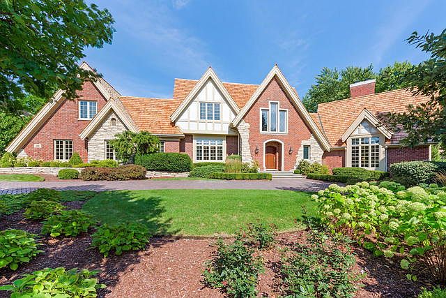 200 Covington Ct, Oak Brook, IL 60523 | Zillow