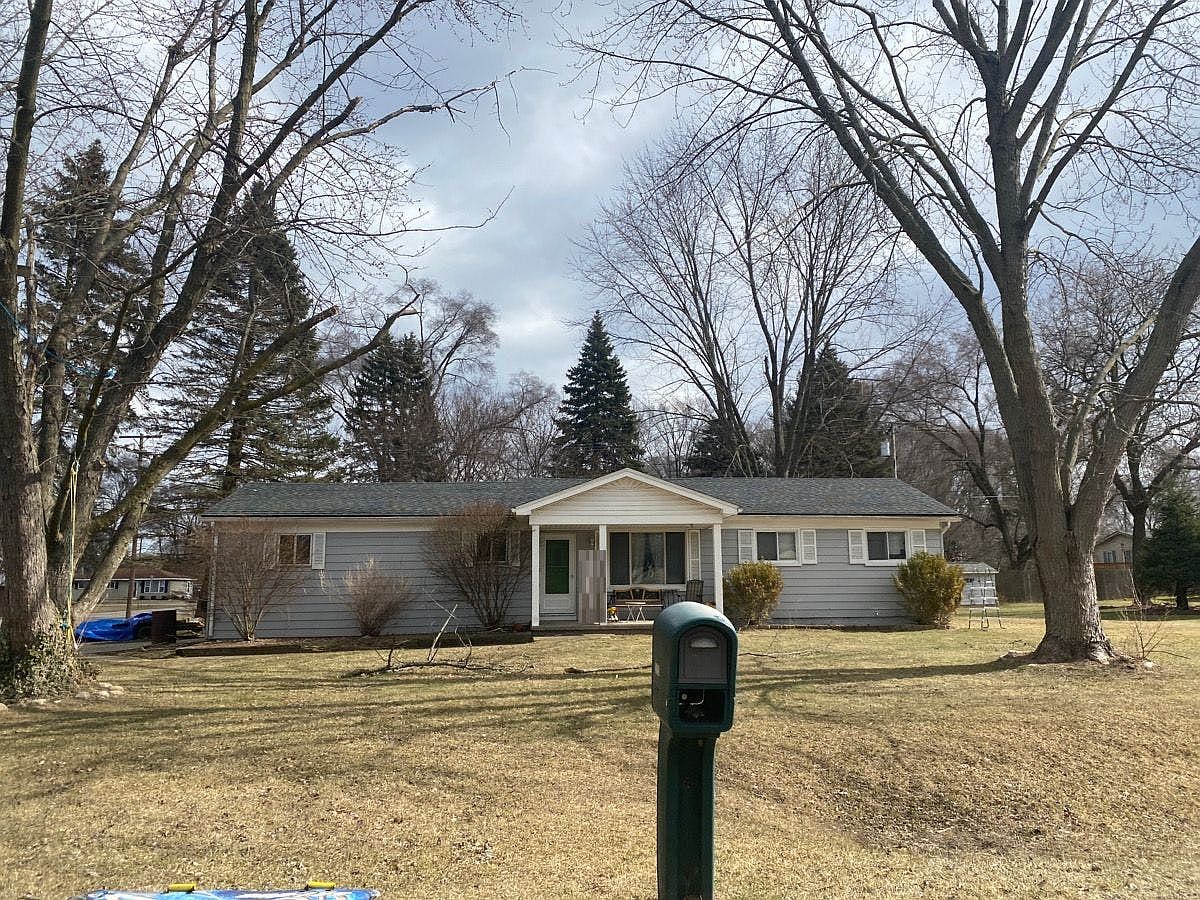 2515 Melvin Ave, Rochester Hills, MI 48307 | Zillow
