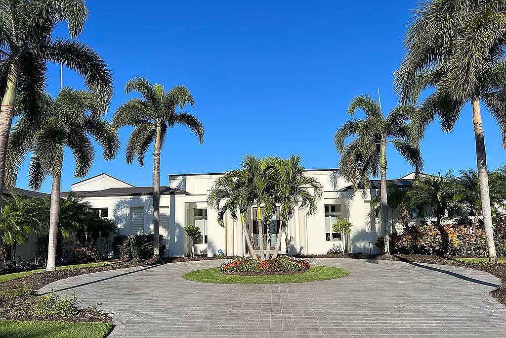28901 Cavell Ter, Naples, FL 34119 | Zillow