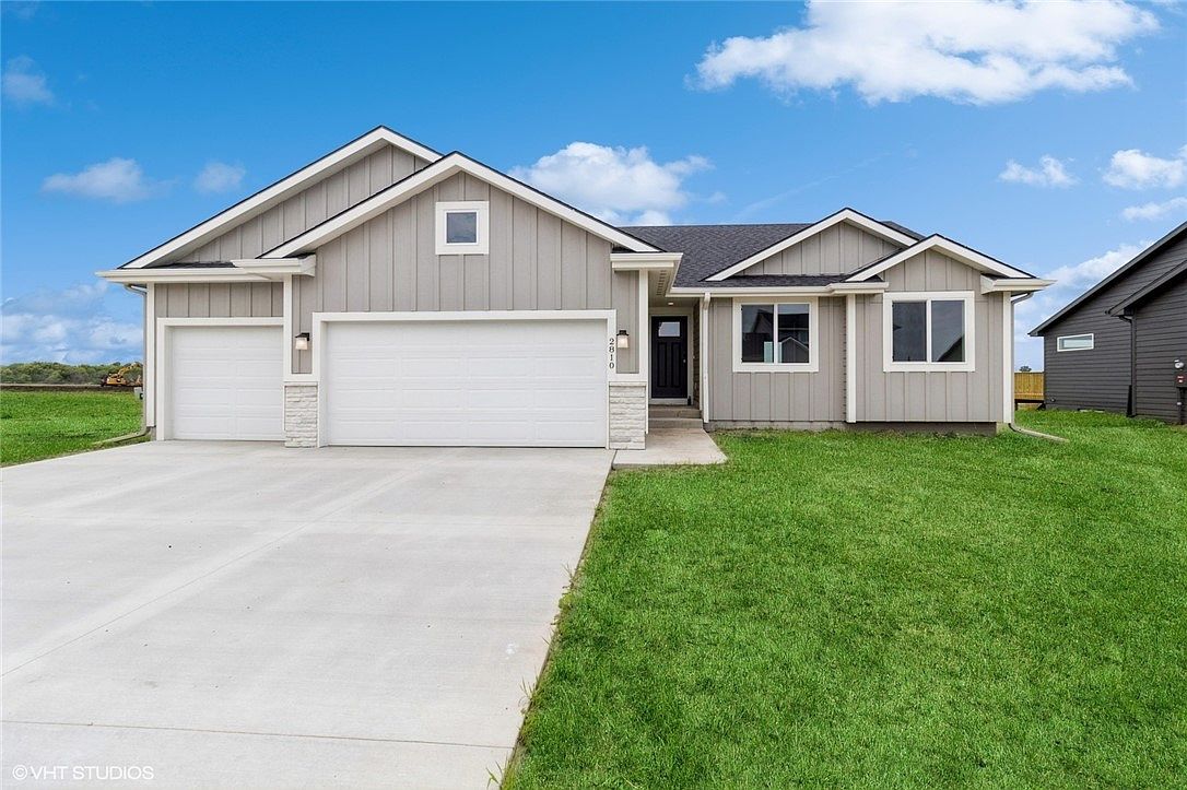 2810 NW Boulder Point Pl, Ankeny, IA 50023 | Zillow