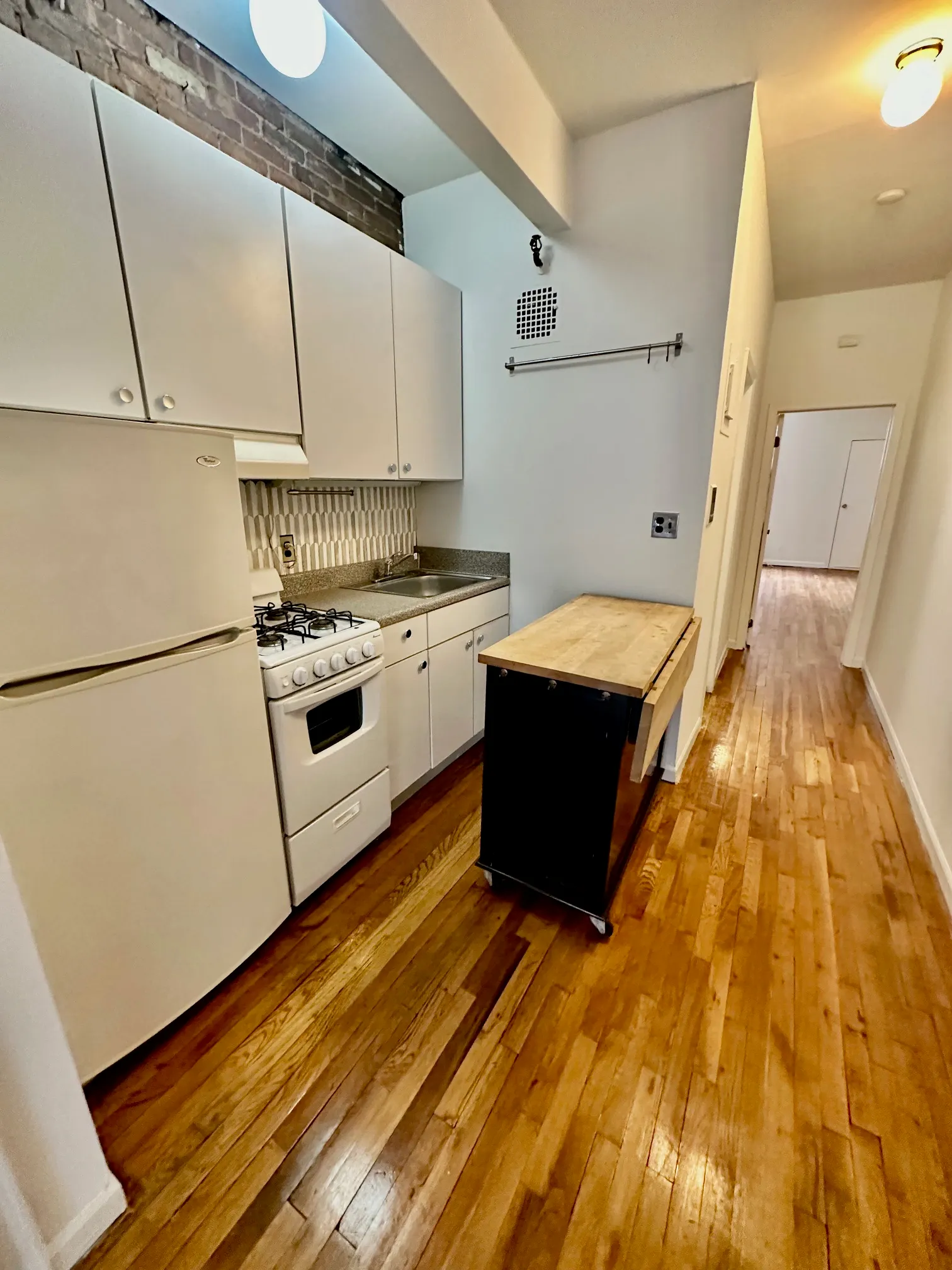 40 Columbia Place #2B in Brooklyn Heights, Brooklyn | StreetEasy