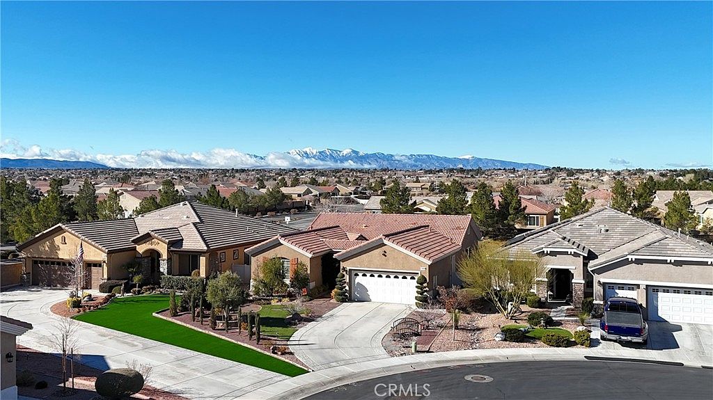 10402 Nobleton Rd, Apple Valley, CA 92308 | Zillow