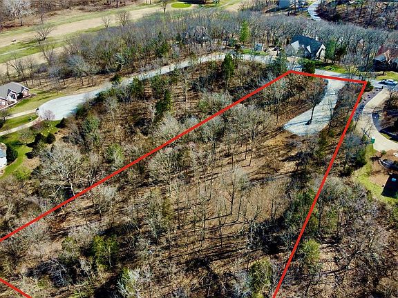 747 Heatherstone Dr, High Ridge, MO 63049 | MLS #22022266 | Zillow