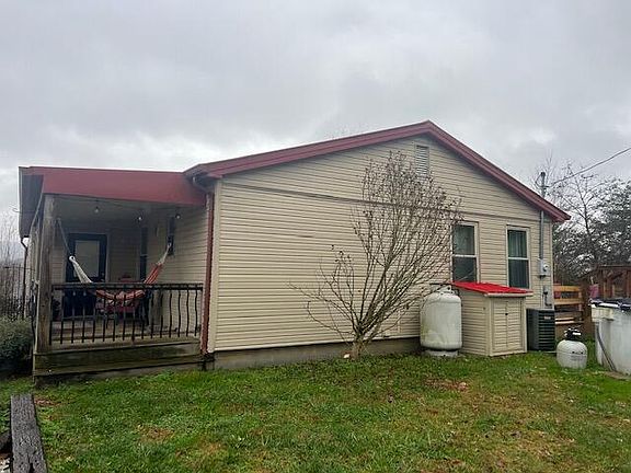 22 Maddox Cemetery Rd, Parksville, KY 40464 | MLS #23022528 | Zillow