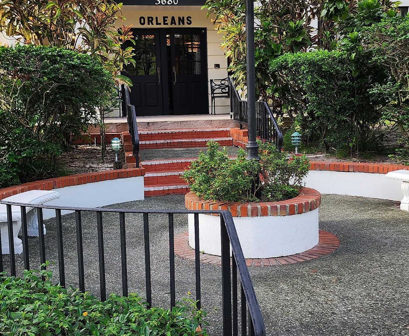 3680 Inverrary Drive UNIT 3t, Lauderhill, FL 33319 | MLS #RX-11015725 ...